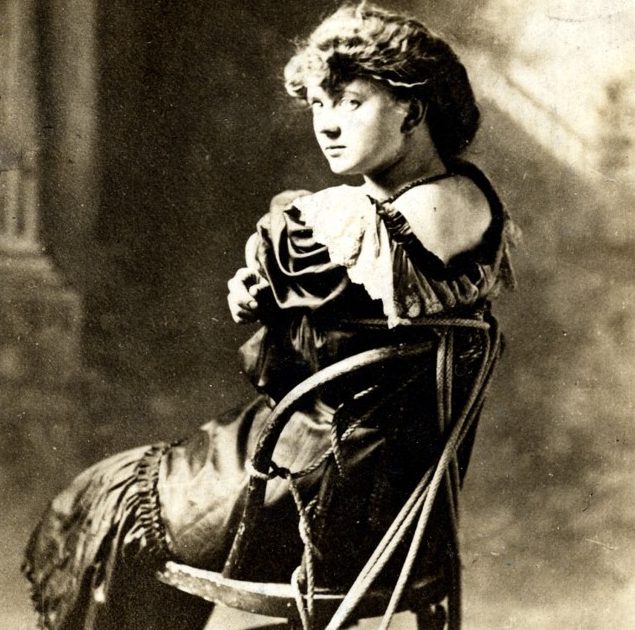 Minerva – Queen of the Handcuffs: the fascination of escape, an ...