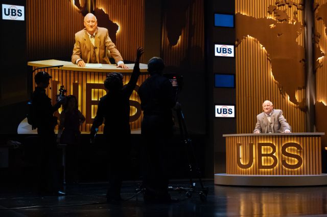 Assault by the (corporate) media: Network, opening the Citadel season ...