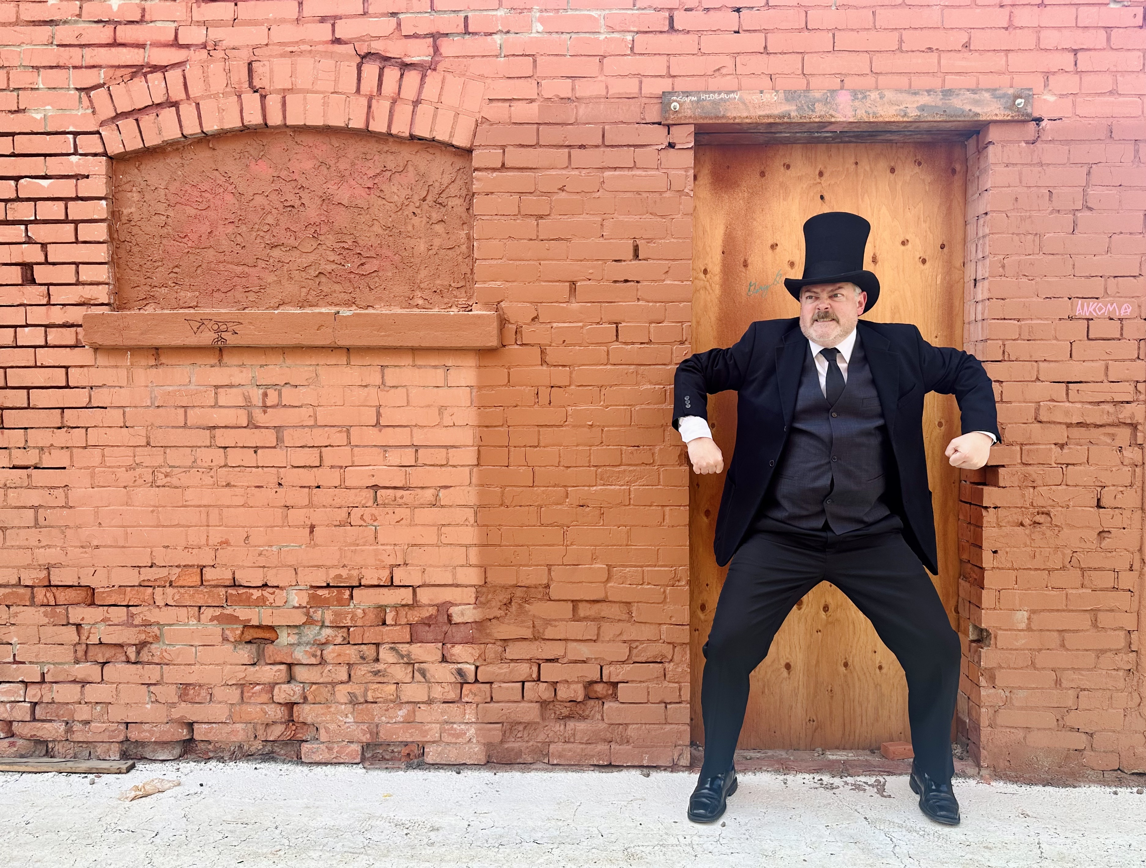 An eccentric musical about an eccentric real-life character from ...