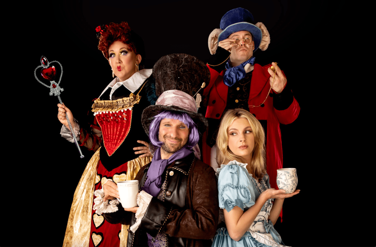 Follow the Whyte Rabbit! Alison Wunderland at the Spotlight Cabaret, a ...